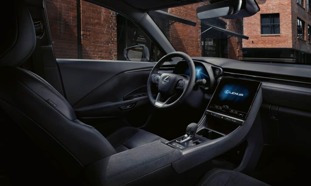 Lexus LBX
