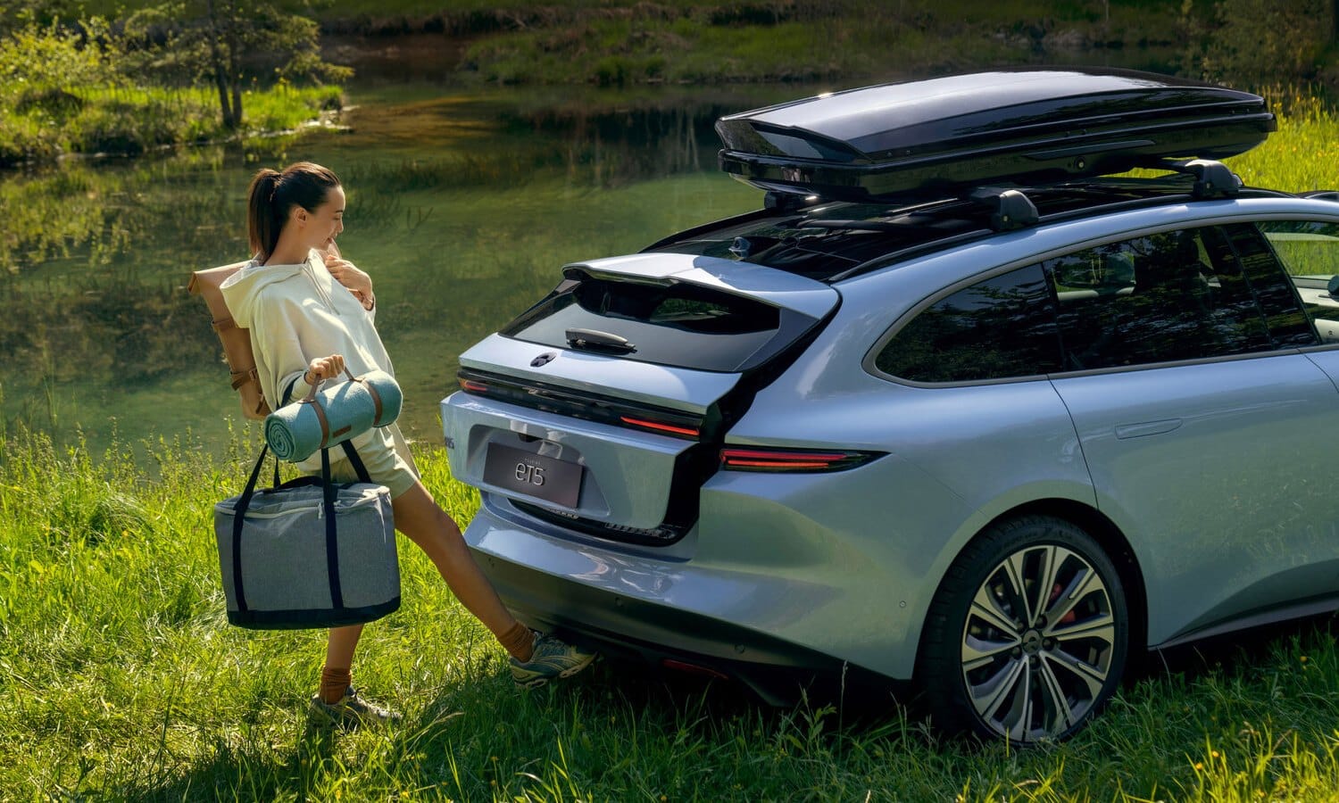 NIO ET5 Touring: ¿Quién dijo que los familiares eléctricos eran sosos?