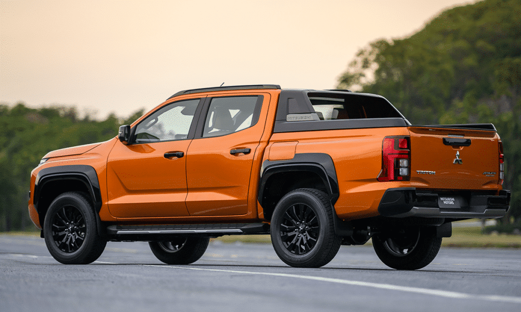 Mitsubishi L200: La nueva generación ya es oficial y más guerrera