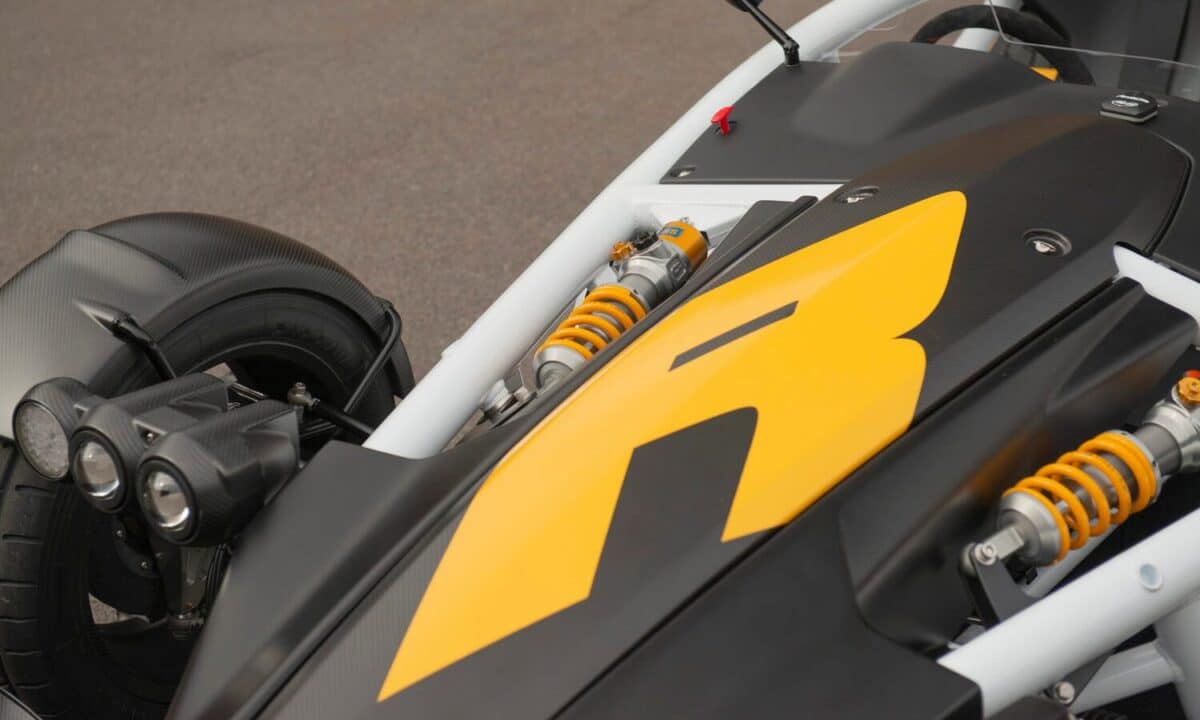 Ariel Atom 4R: 400 CV de pura diversión para menos de 680 kilos…