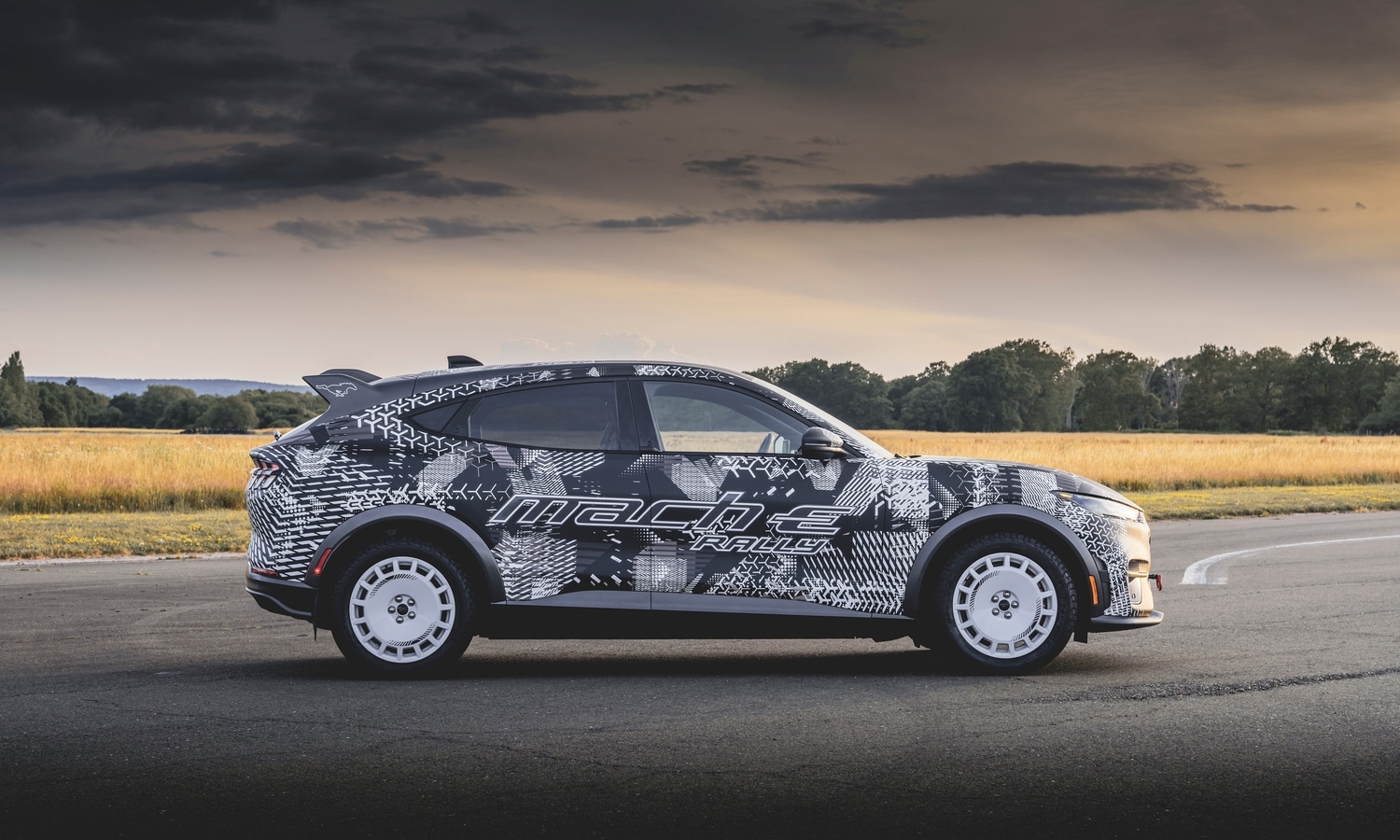 Ford Mustang Mach-E Rally: ¿Un SUV deportivo y eléctrico más…?
