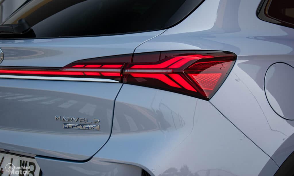 Prueba MG Marvel R Performance AWD 288 CV (con vídeo)