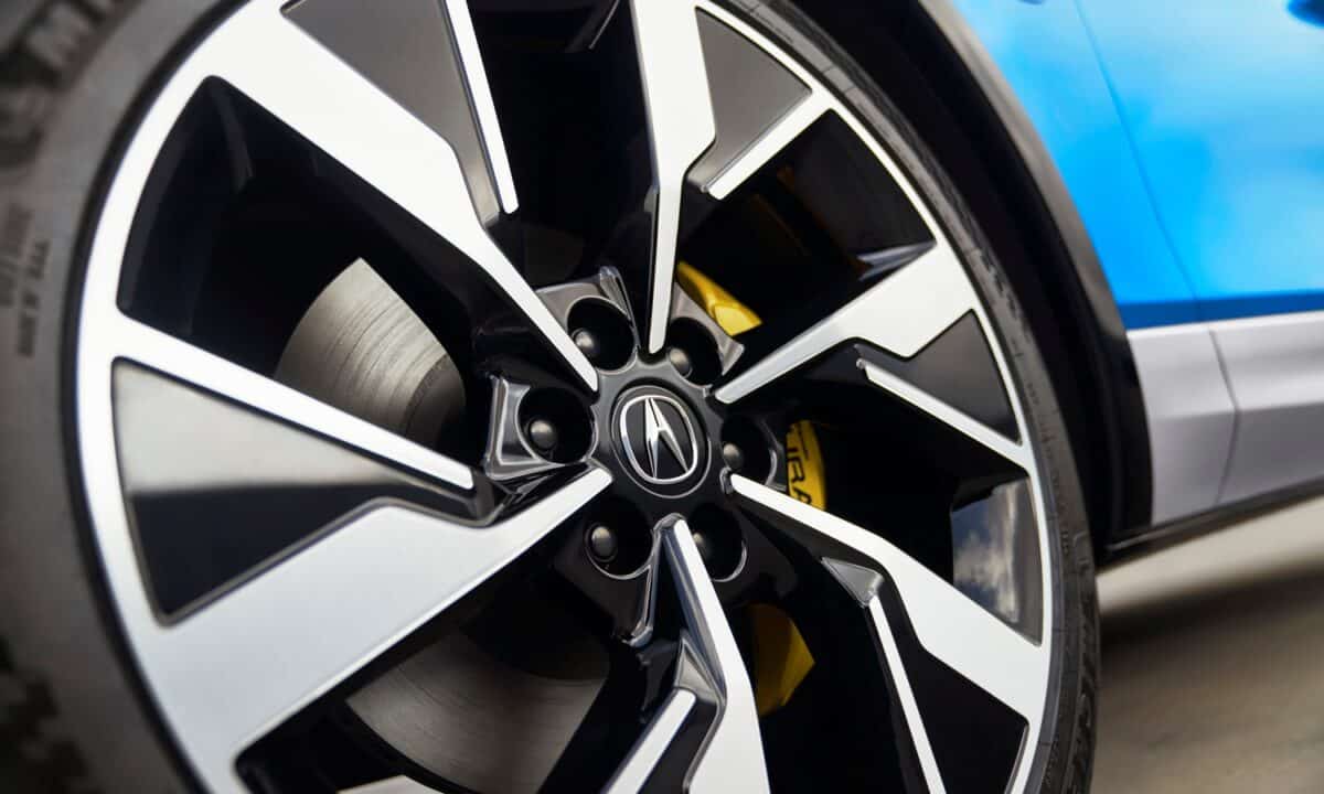 Acura ZDX: أول سيارة BEV SUV من Acura تصل بقوة تصل إلى 500 حصان ...