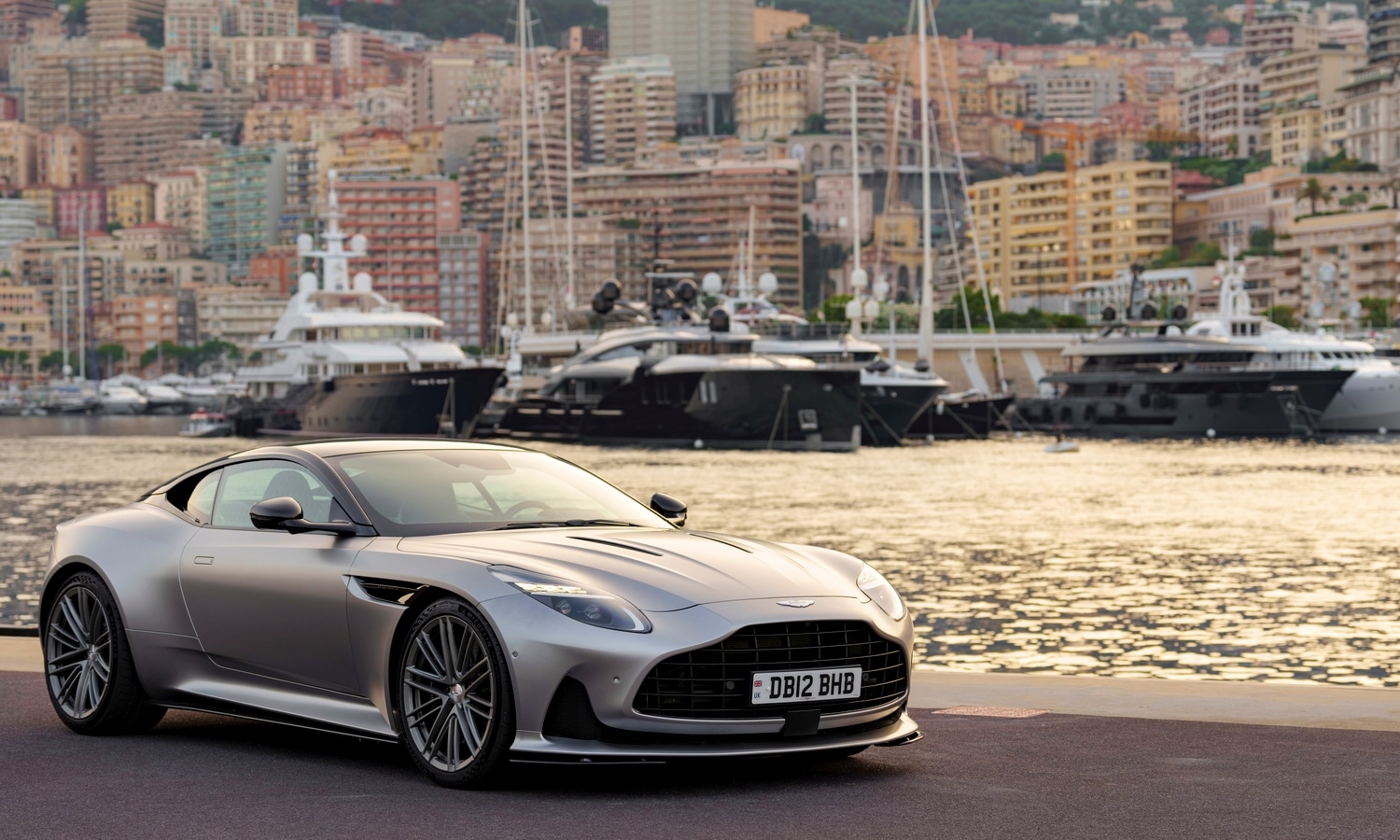 Aston Martin anuncia un nuevo modelo ¿Sabes cuándo debutará?
