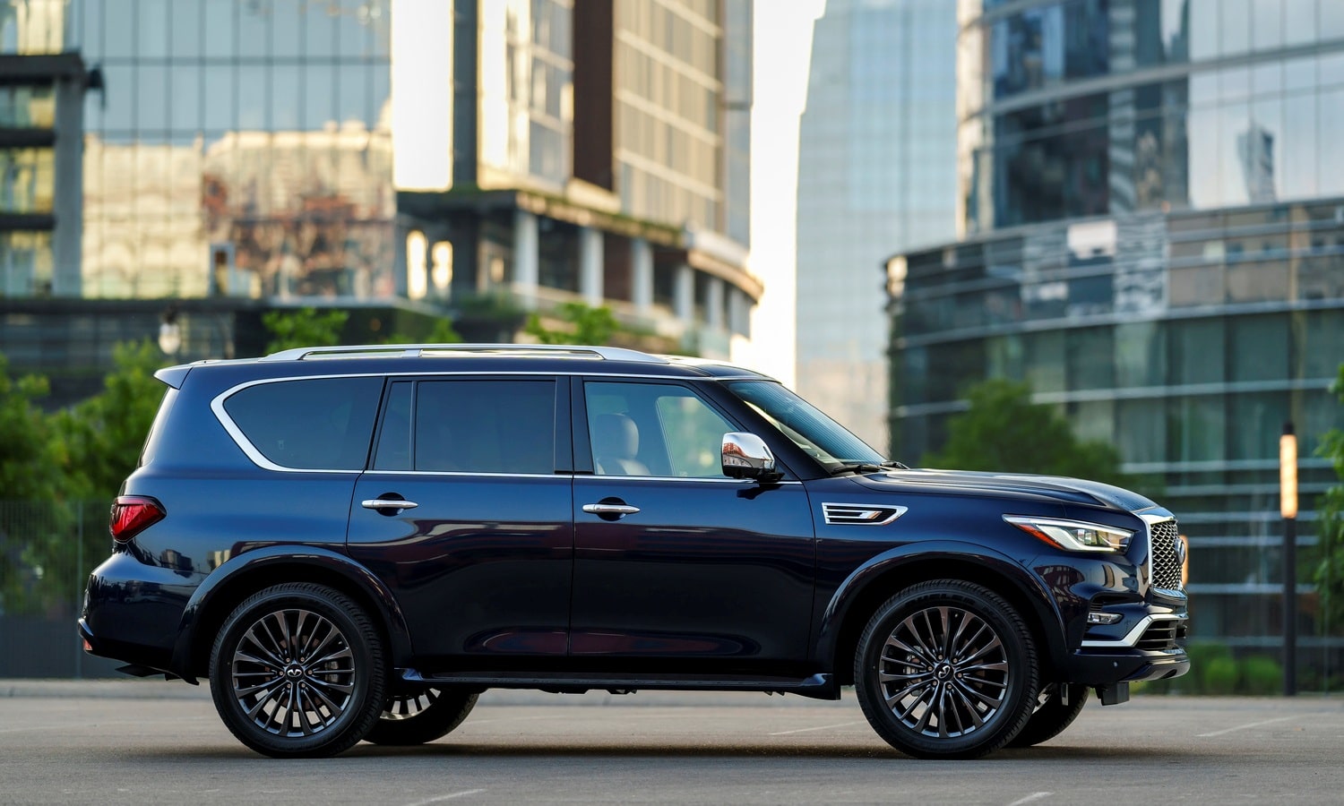 Infiniti QX80 MY24: Estirando «el chicle» de una receta de éxito…