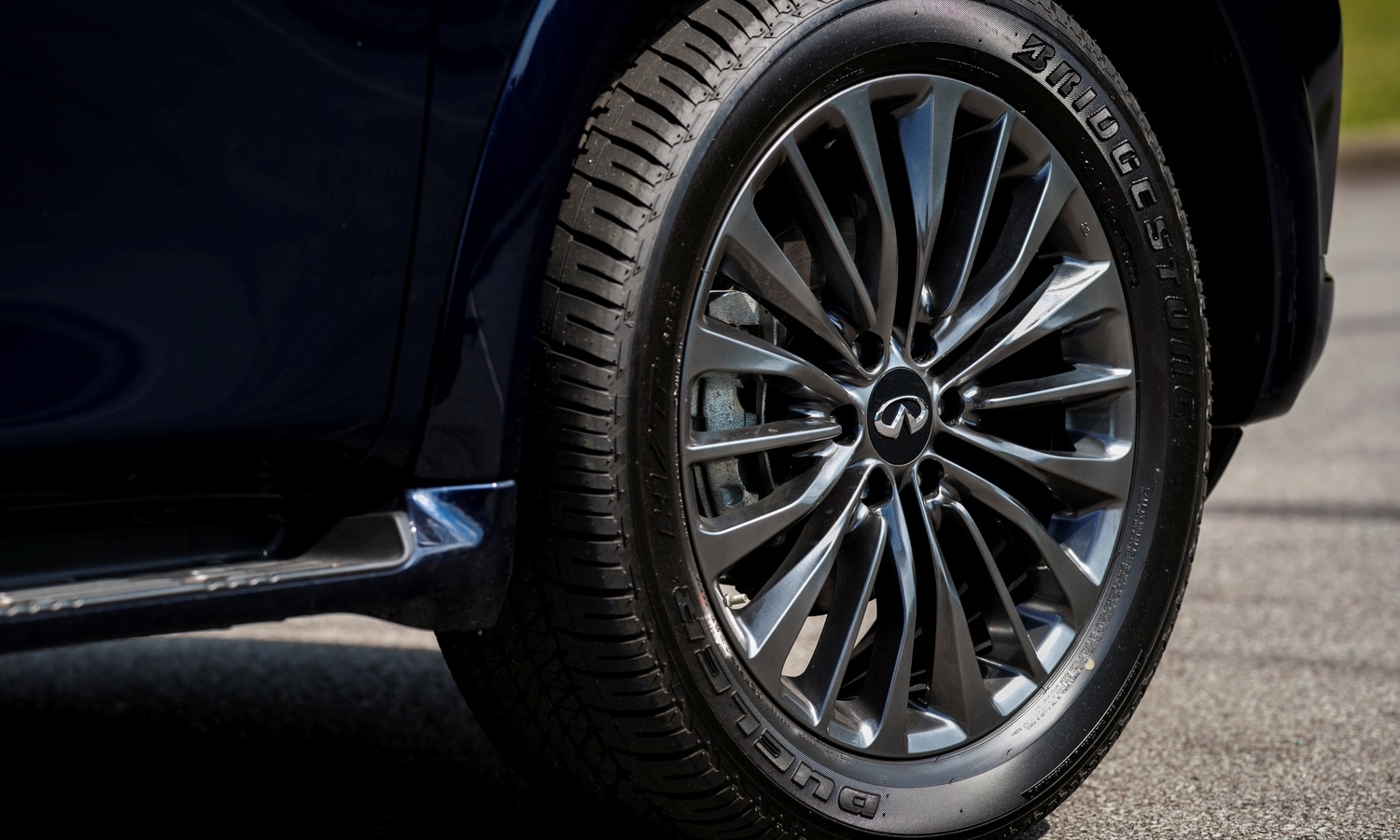 Infiniti QX80 MY24: Estirando «el chicle» de una receta de éxito…