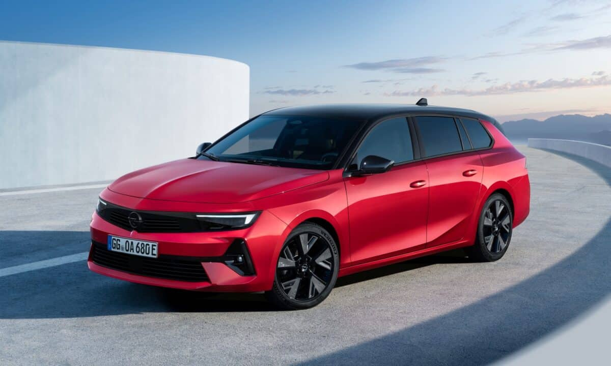 Opel acelera sus planes de electrificación total para el año 2025…