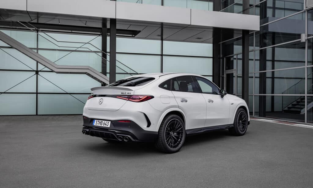 Nuevo Mercedes-AMG GLC Coupé, con hasta 680 CV y el cuatro cilindros más potente del mundo