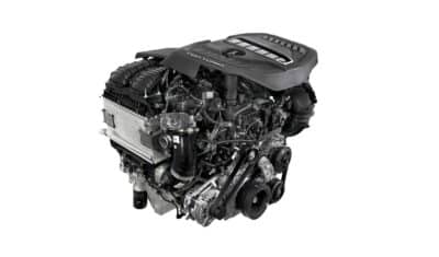Stellantis surprises and will return to manufacturing HEMI V8 engines ...