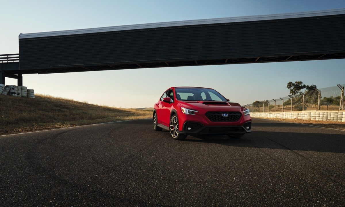 ¿Sabes qué hace especial al Subaru WRX TR? Pues le falta algo…