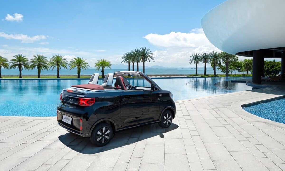 Wuling Mini EV Cabrio ¿No es adorable este mini urbano eléctrico?