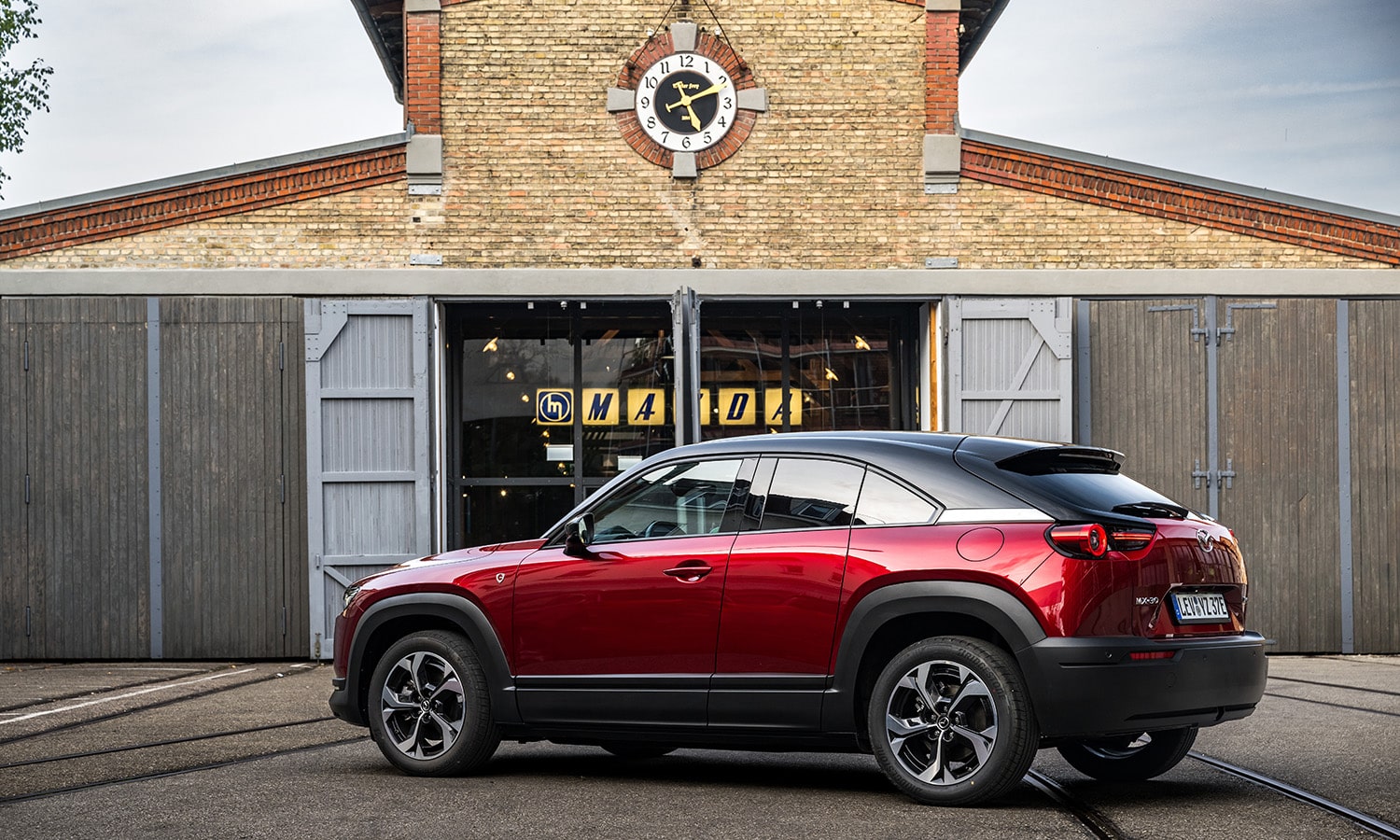 Prueba Mazda MX-30 R-EV 170 CV, el híbrido enchufable con motor rotativo (con vídeo)