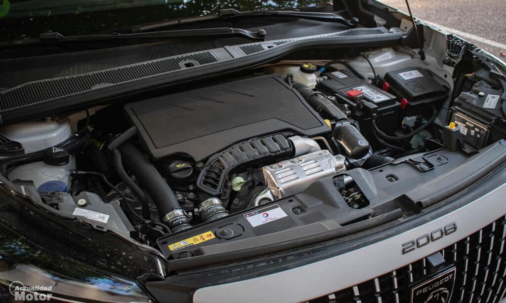 Prueba Peugeot 2008 2023 PureTech 130 CV ¿Será tu próximo coche? (con ...