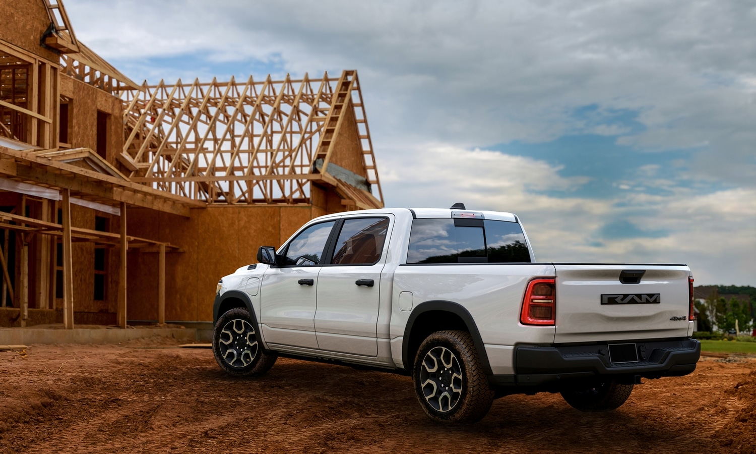 RAM 1500 Ramcharger: Pick up eléctrico de rango extendido…
