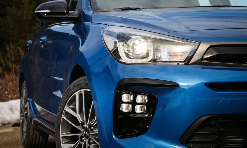 ¿Recuerdas al Kia Rio original? Pues estos renders lo hacen bien