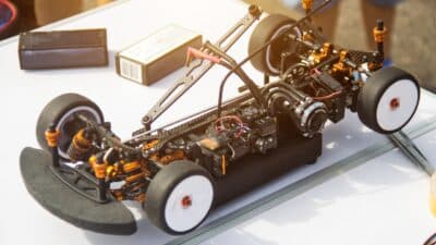 Coche teledirigido a gasolina: todo sobre el motor, combustible ...