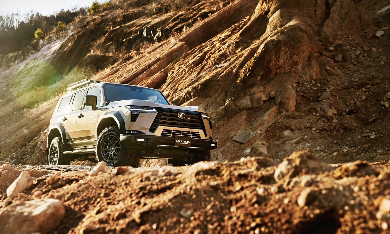 Lexus GX 550 OVERTRAIL by JAOS: Japanese-style country luxury…