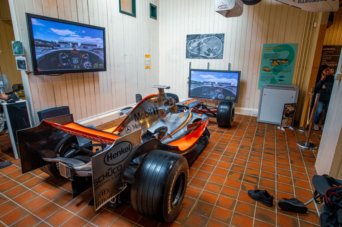 Simracing: cómo tener tu propio simulador profesional en casa