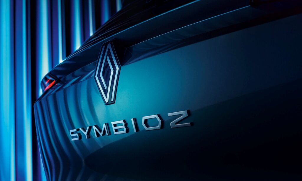 Renault Symbioz: il fratello maggiore del Captur arriverà molto presto