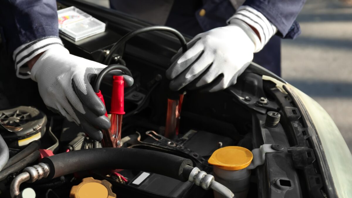 Por que meu carro não pega? Causas e soluções comuns