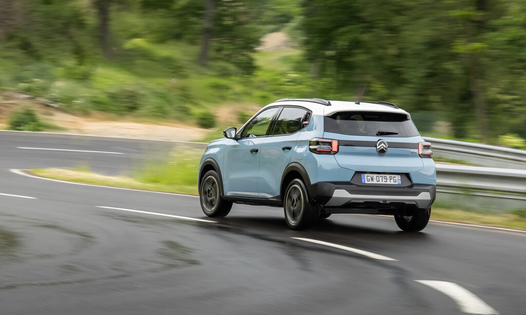 Vídeo Prueba Citroën C3 (PureTech por cadena) y e-C3 (eléctrico) 2024