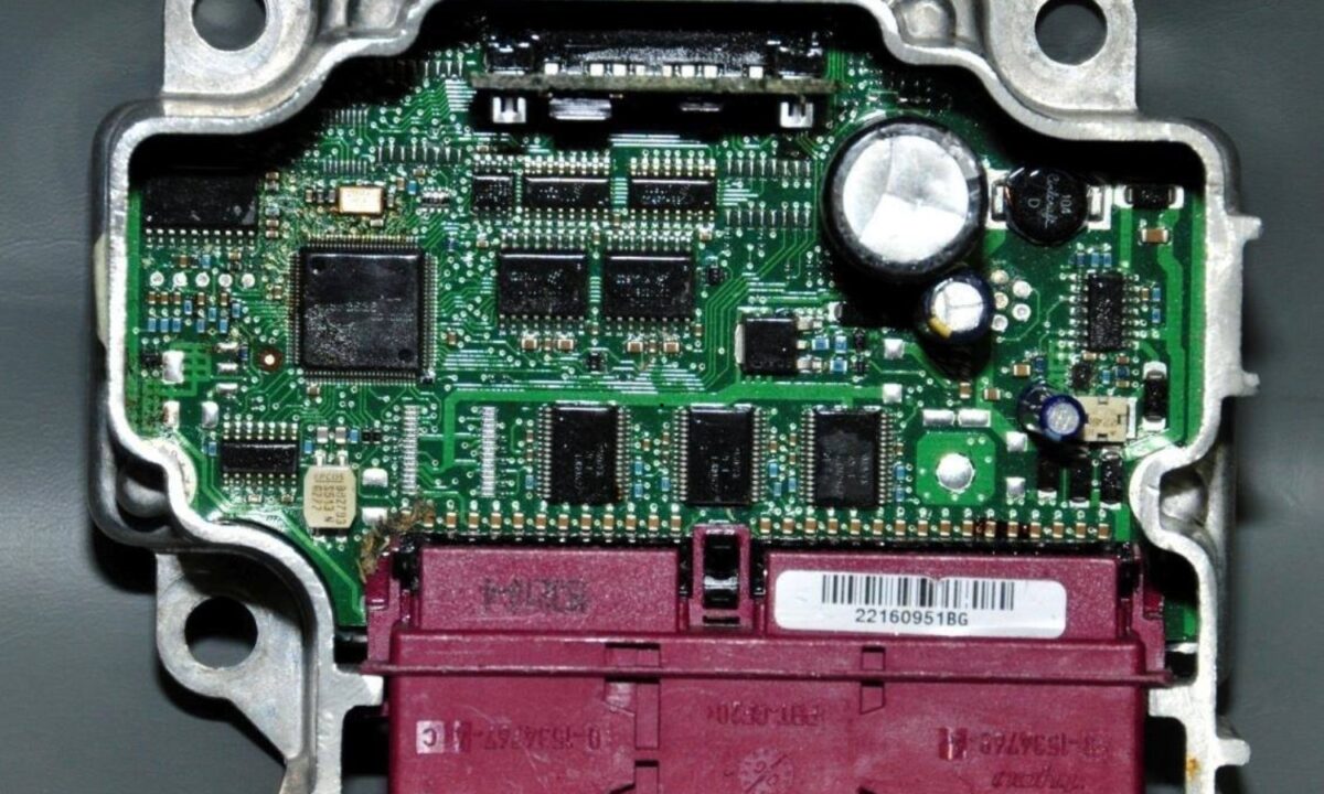 Everything you need to know about the black box (EDR) for cars