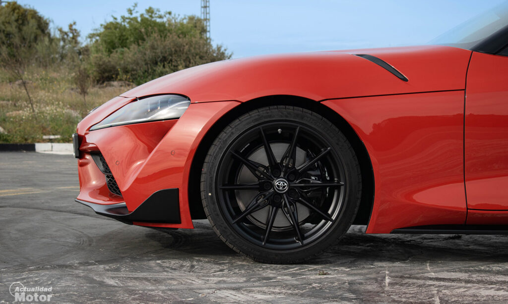 Prueba Toyota Supra GT4 100th Edition, cambio manual y 340 CV