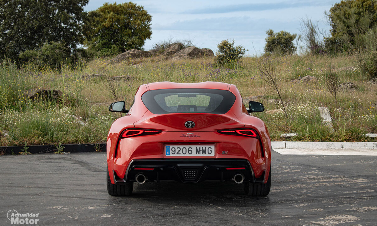 Prueba Toyota Supra GT4 100th Edition, cambio manual y 340 CV