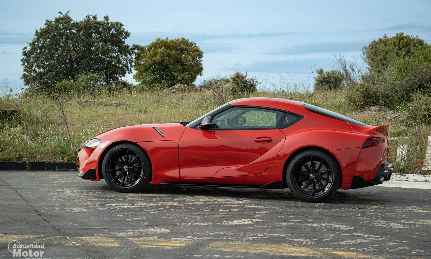 Prueba Toyota Supra GT4 100th Edition, cambio manual y 340 CV