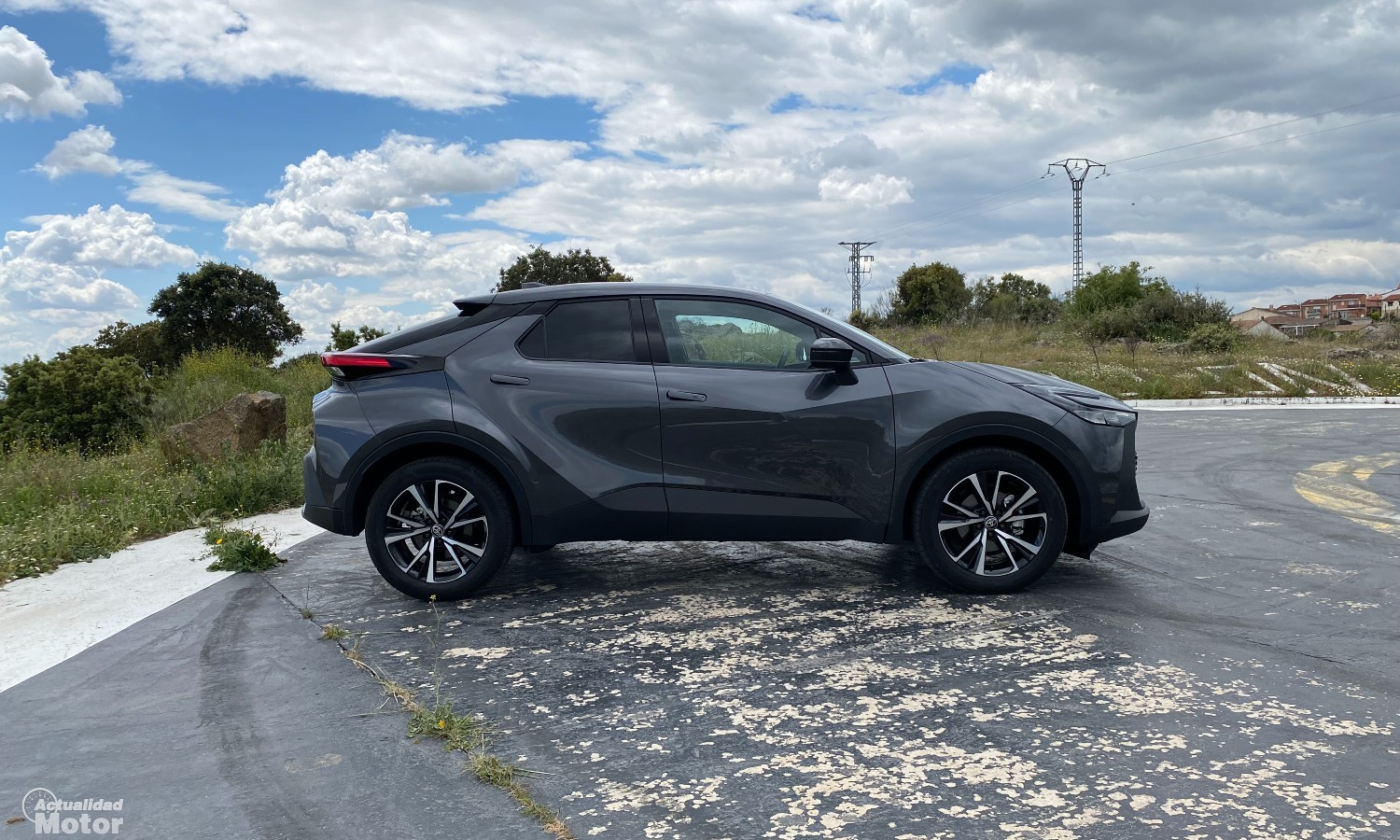 VÍDEO | Prueba del Toyota C-HR 200H Advance: ¿por qué es la mejor opción?