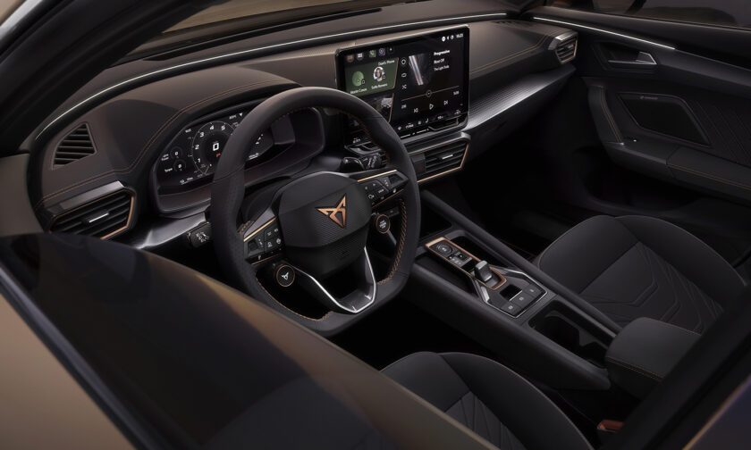 125 km de autonomía eléctrica y 272 CV, las nuevas versiones VZ e ...