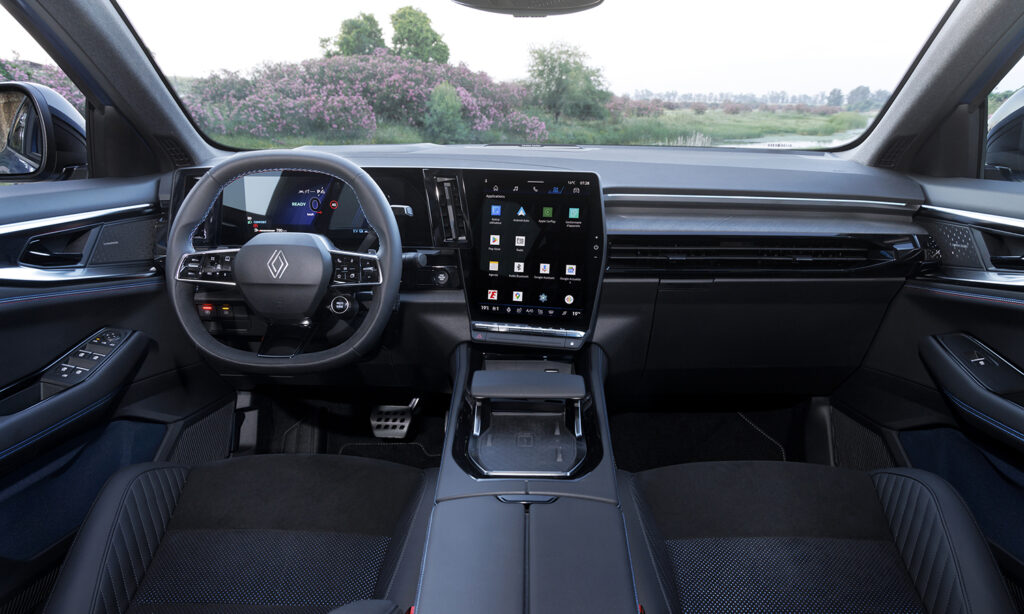 Test Renault Rafale 2024: Vozimo ga sa E-Tech motorom od 200 KS