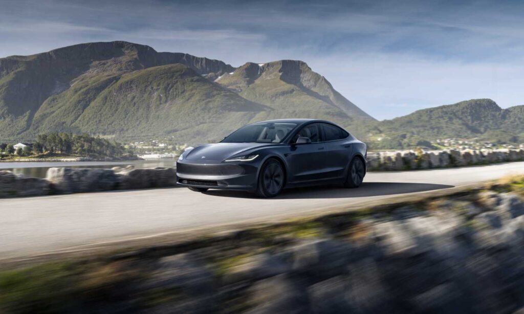 Probamos el Tesla más barato de todos, el Model 3 de 283 CV (con vídeo)