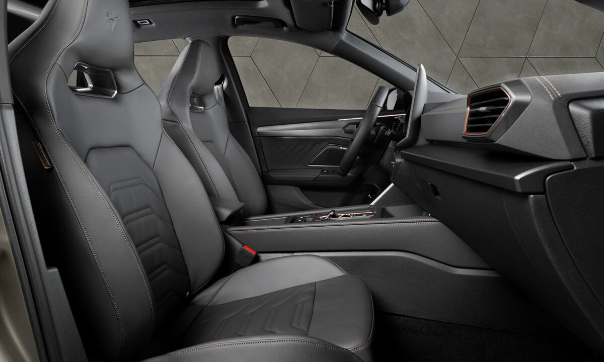Cupra renews Formentor and León with improvements in technology, safety ...