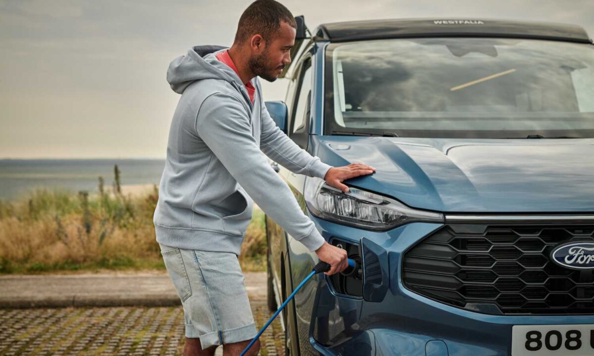 Así son las nuevas Ford Transit Nugget 2024: ¡con la casa a cuestas!