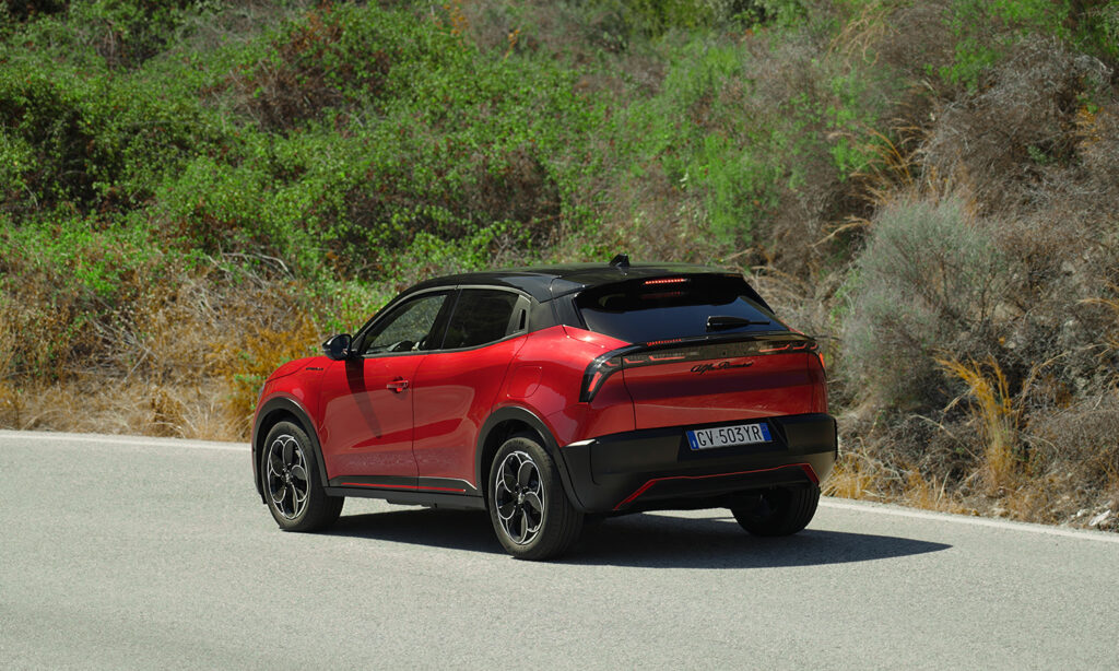 Alfa Romeo Junior-test: de goedkoopste en kleinste auto van het merk ...