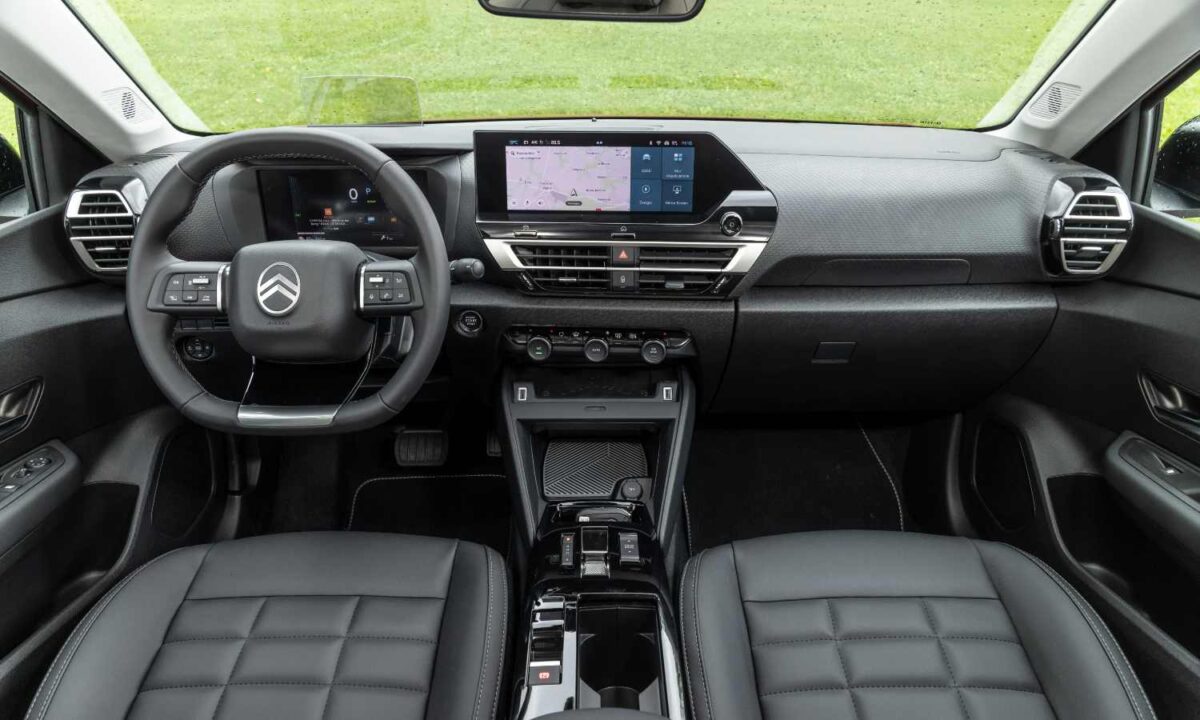 Novos Citroën C4 e C4X 2025: uma reestilização que aposta na tecnologia ...