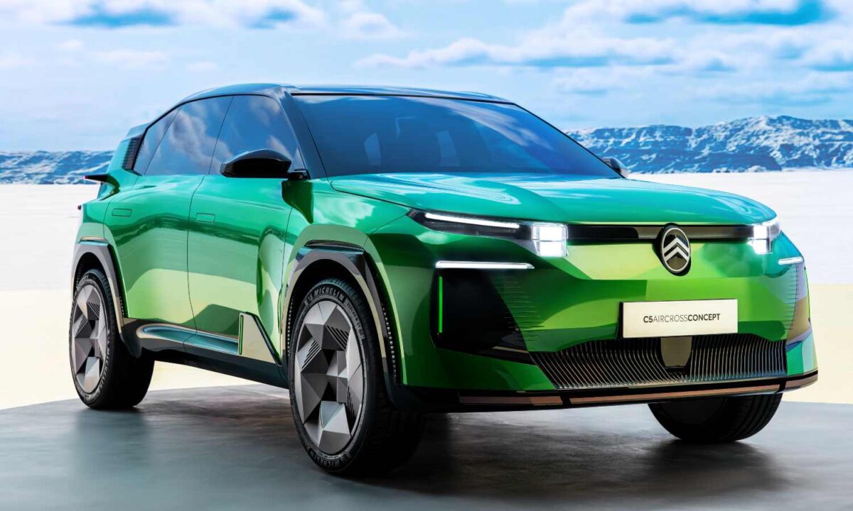 Citroën C5 Aircross Concept: anteprima di cosa è previsto per il 2025 Citroën C5 Aircross Concept: anteprima di cosa è previsto per il 2025