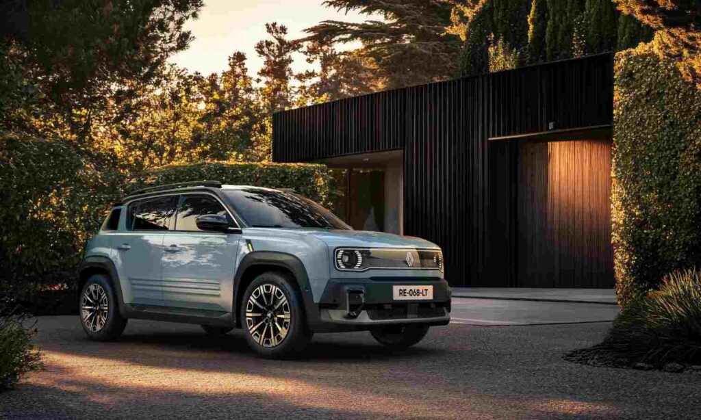 Renault 4 E-Tech electric: the return of the 'Four Cans' for the modern era