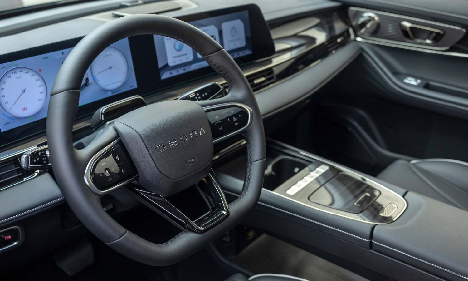 Omoda 5 2025 : la version électrique arrive et ils améliorent (beaucoup ...