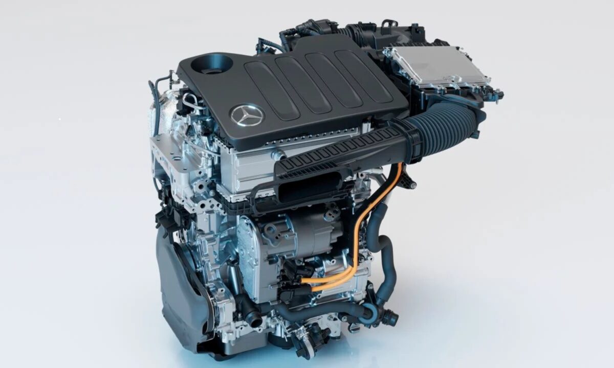 Mercedes revoluciona la industria con un motor sin bujías en el nuevo CLA