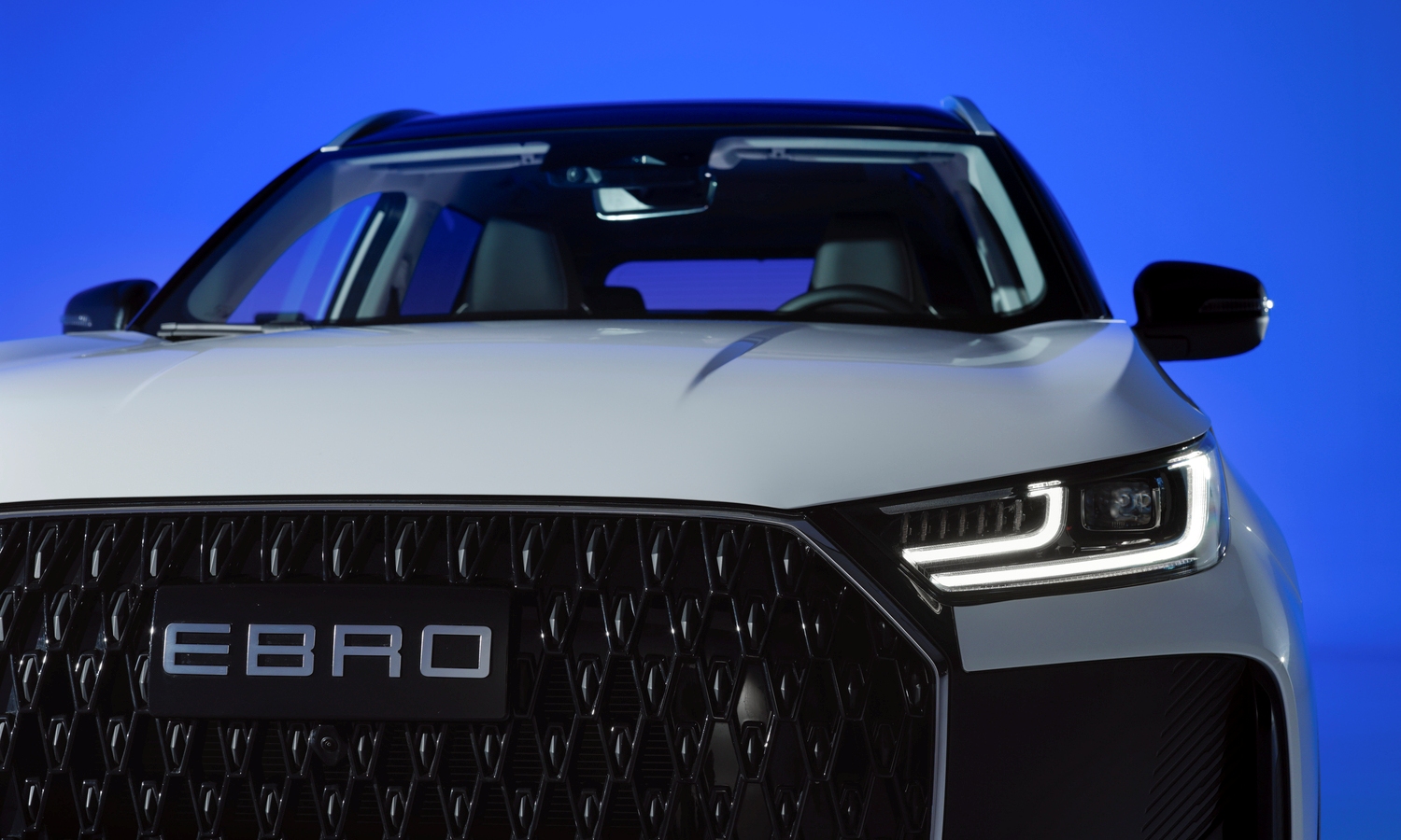 El regreso de EBRO con el S700: un SUV compacto hecho en España con ...