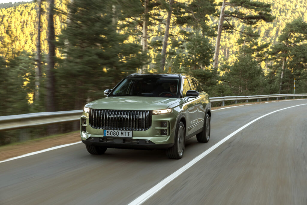 New JAECOO 5: The compact SUV that bursts into Spain with three engine ...