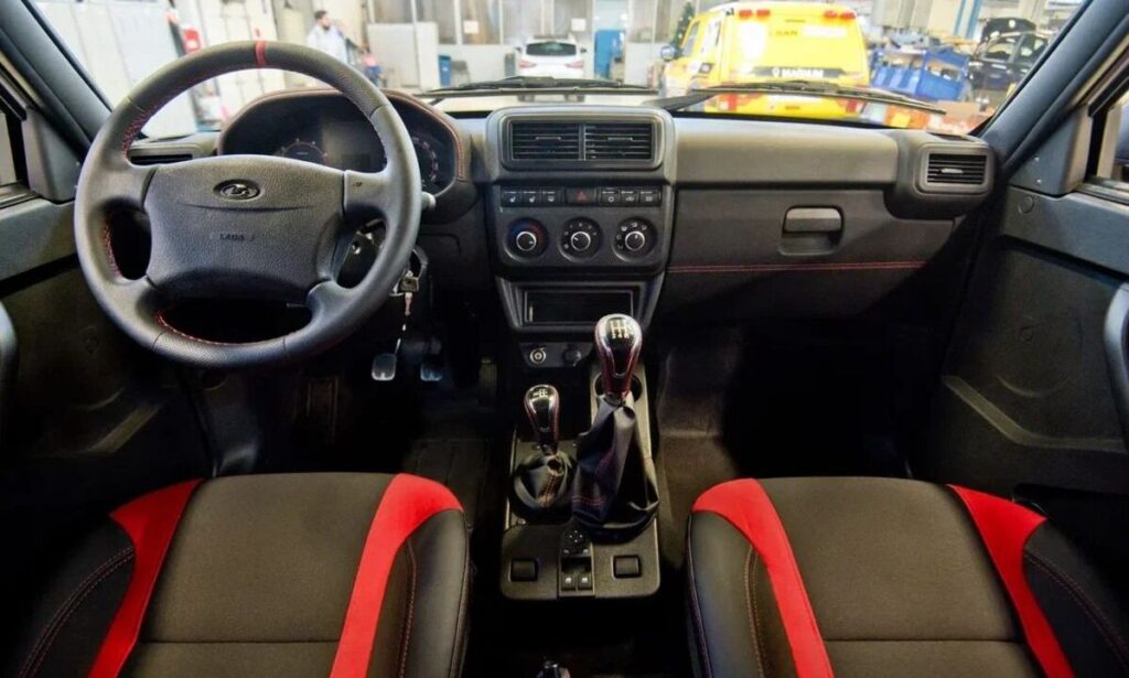 Lada Niva Sport : Le SUV classique se réinvente avec une sportivité et ...