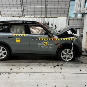 El Mini Countryman brilla con las 5 estrellas de Euro NCAP por su ...