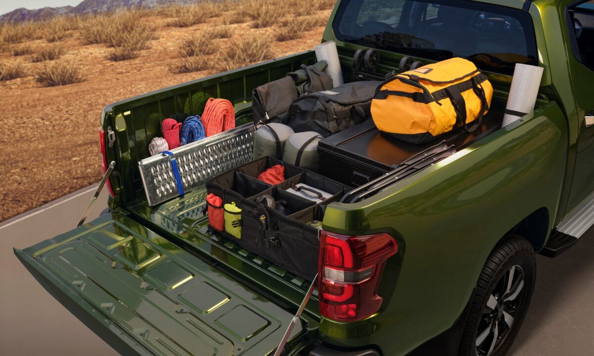 Peugeot Landtrek 2025: a change of direction with a renewed design and ...