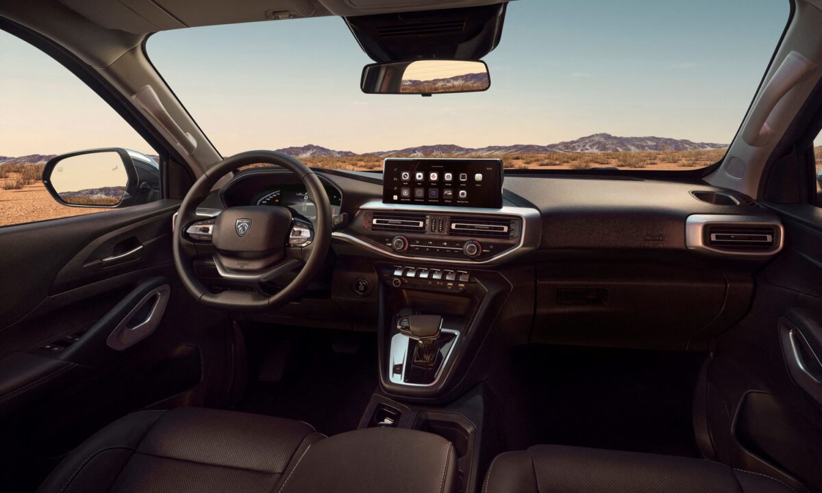 Peugeot Landtrek 2025: a change of direction with a renewed design and ...