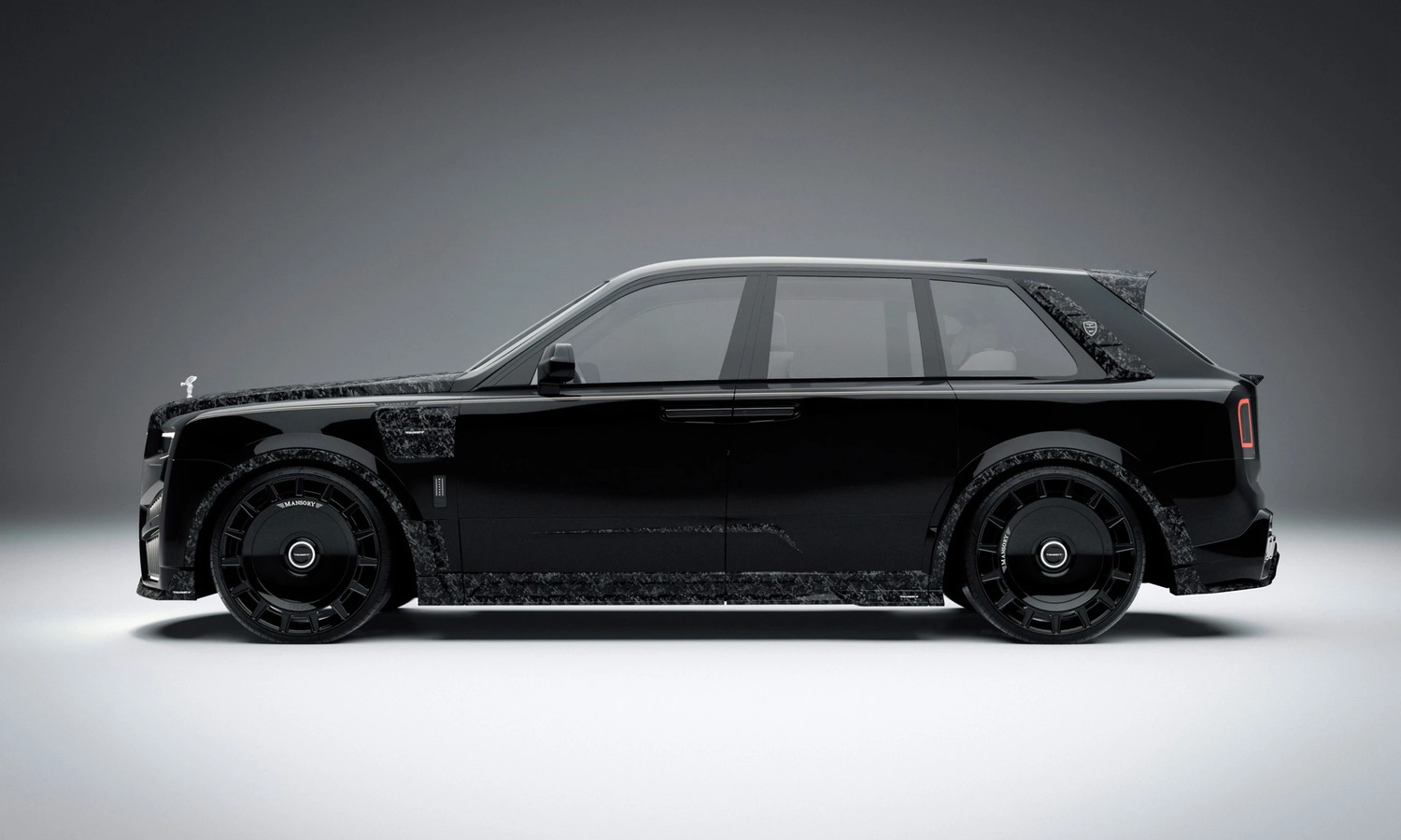Rolls Royce Cullinan Mansory: La perfección automovilística hecha lujo