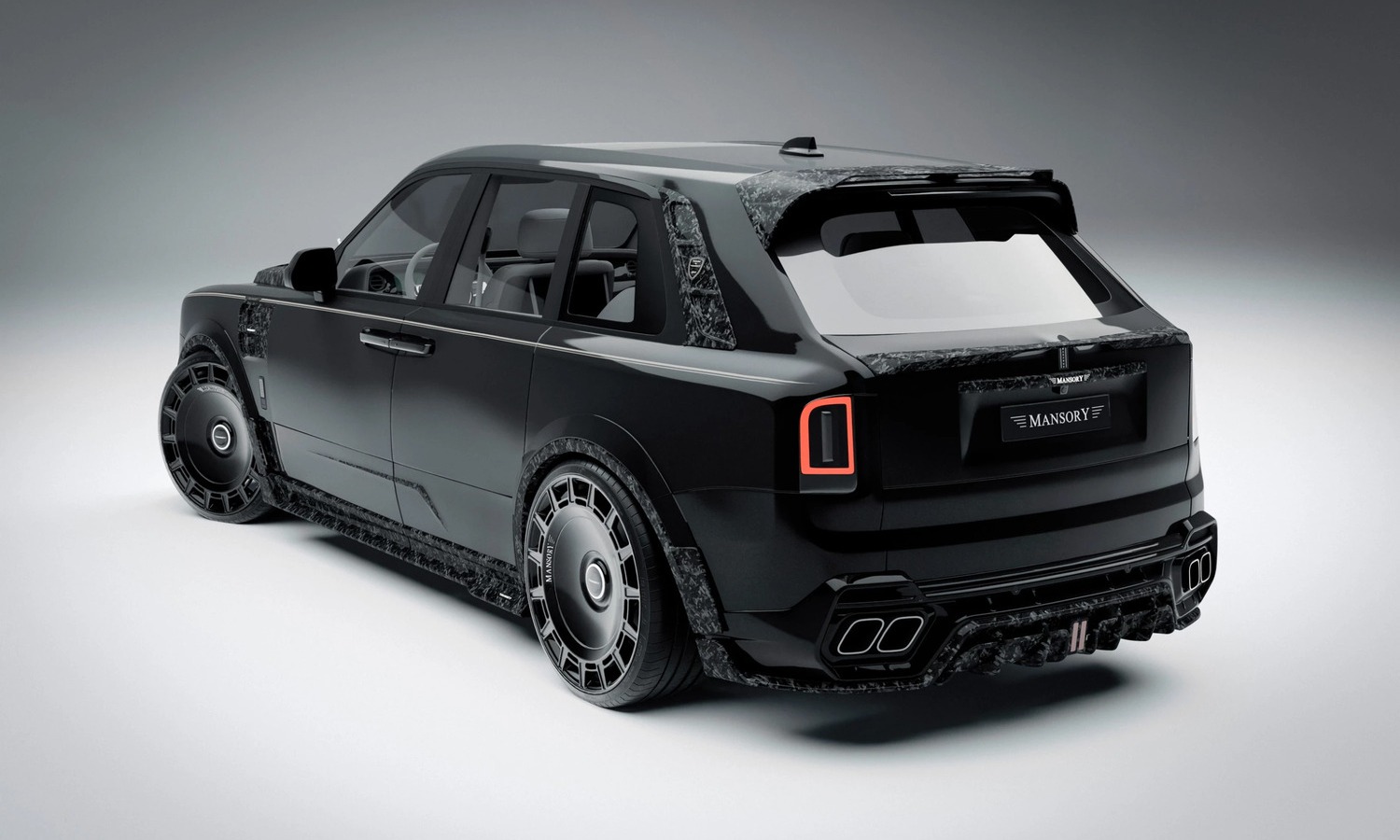 Rolls Royce Cullinan Mansory: La perfección automovilística hecha lujo