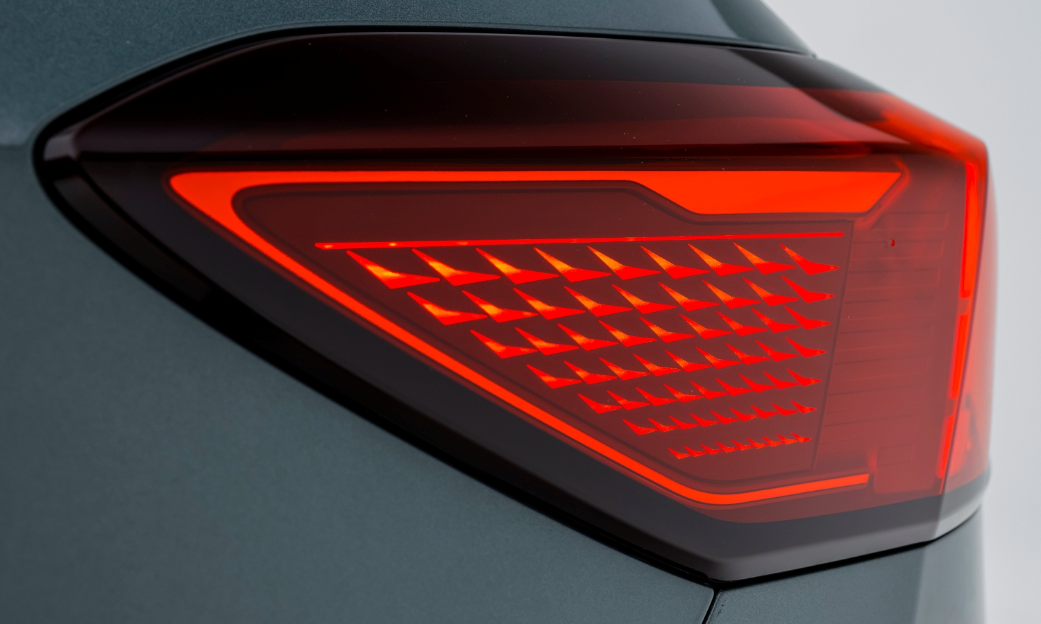 Ebro S800: Todo sobre el nuevo SUV desde su producción en Barcelona